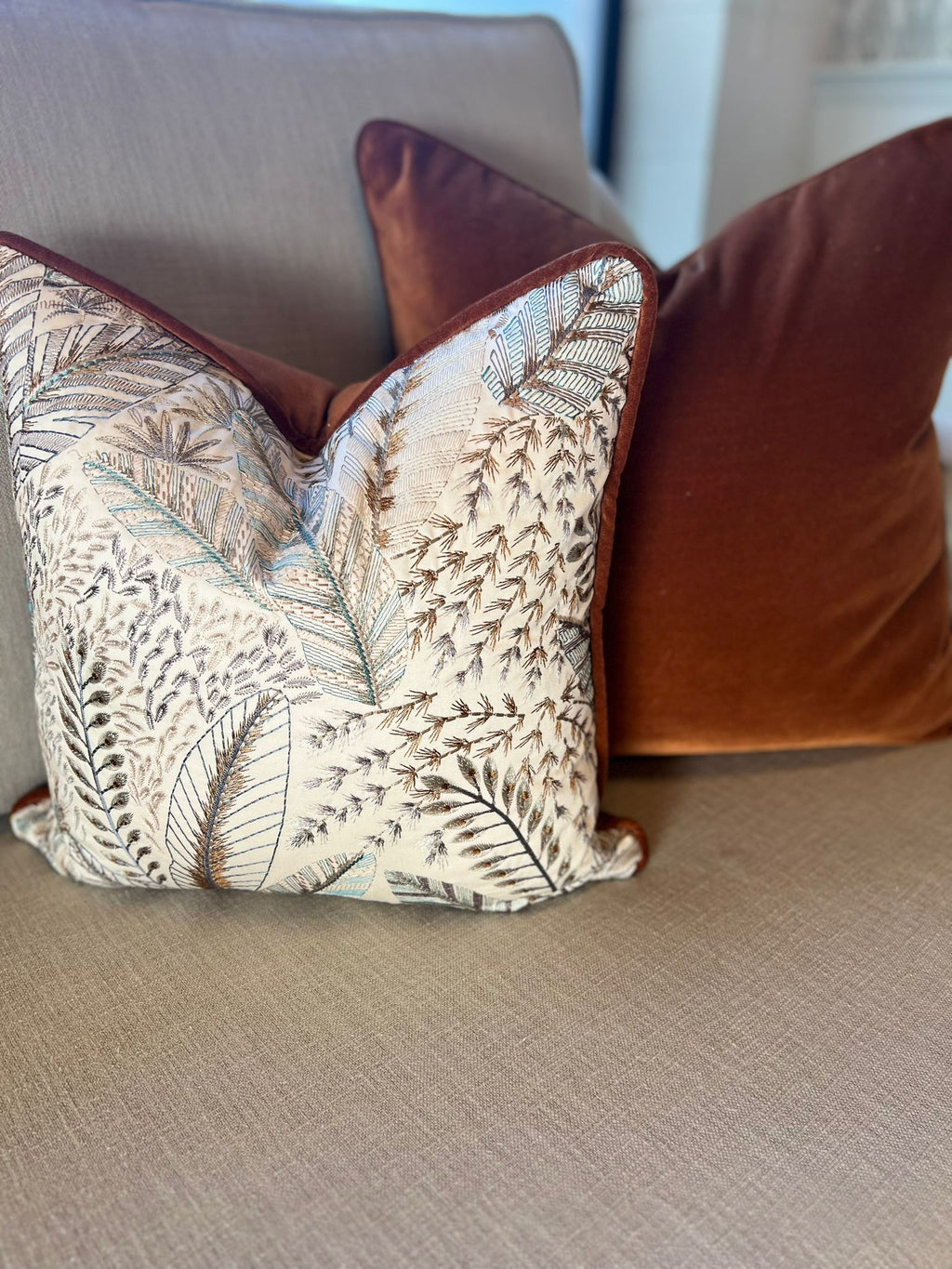 Cushions – Laurie Mac Interiors